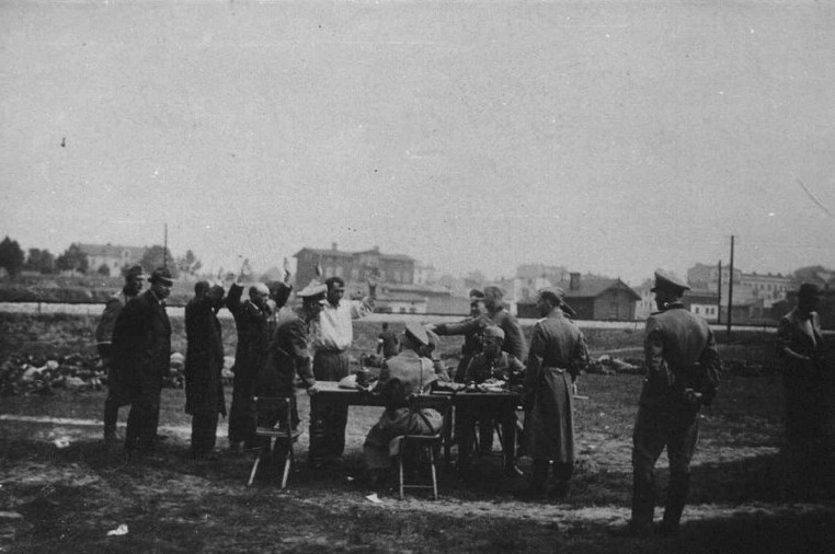 Krwawa środa w Olkuszu, 31 lipca 1940 - Historia z IPN - Instytut ...